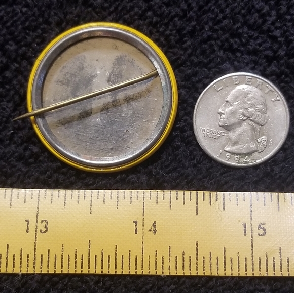 Vintage | Accessories | Clearance Vintage Hogs Are Beautiful Pin Back ...